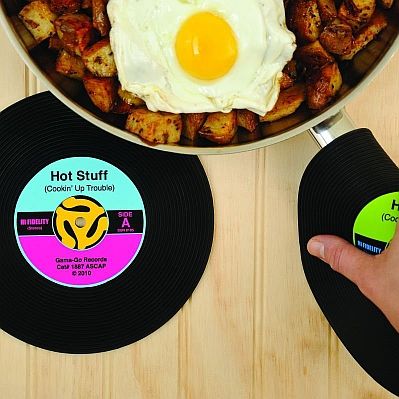 Vinyl Record Pot Holder - Goofts, funny gifts, gags and pranks.